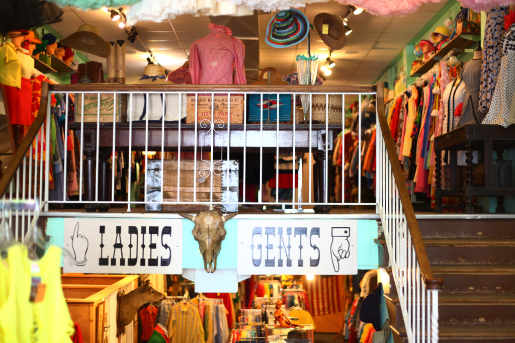 GIVEAWAY. - Jag Lever - I Live