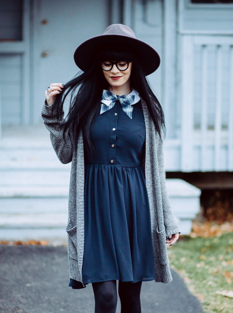 Blue for you. - Jag Lever - I Live