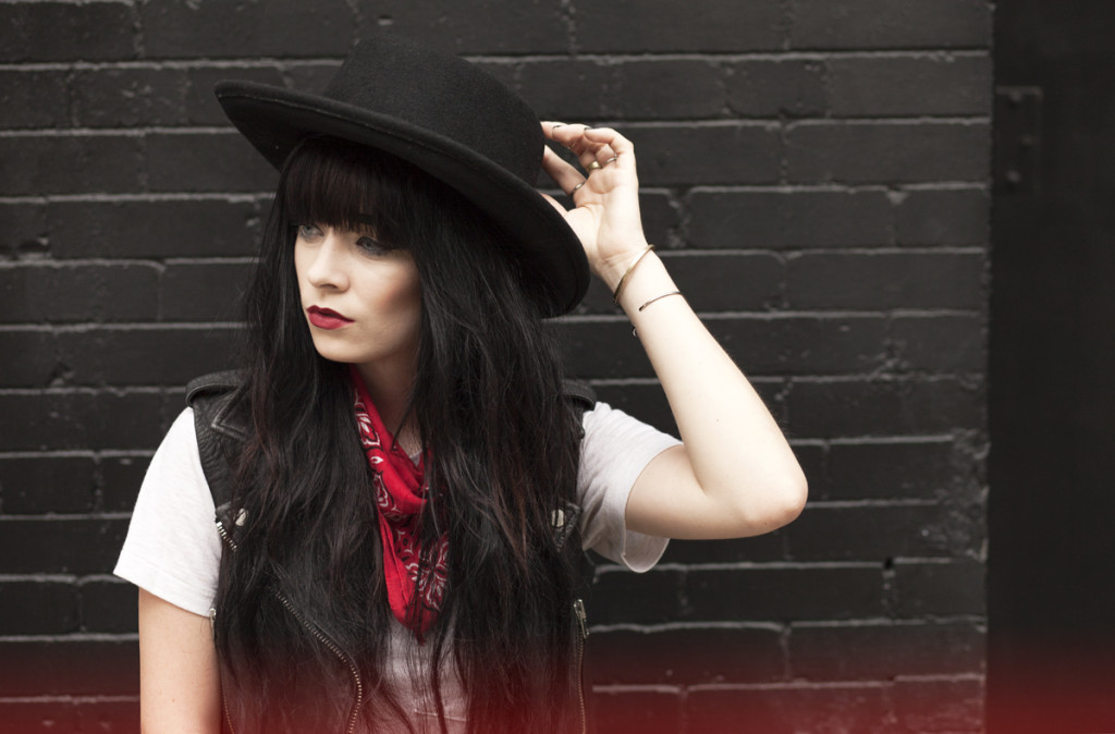 Rough. - Jag Lever - I Live